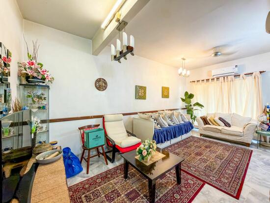 2-storey Terraced House for Sale in Usj 6 (Subang Jaya) - Fauran Nawawi