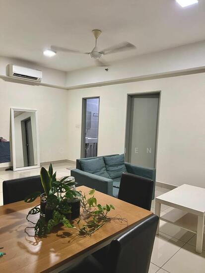 Condominium for Rent at HYVE - Micky Cheng