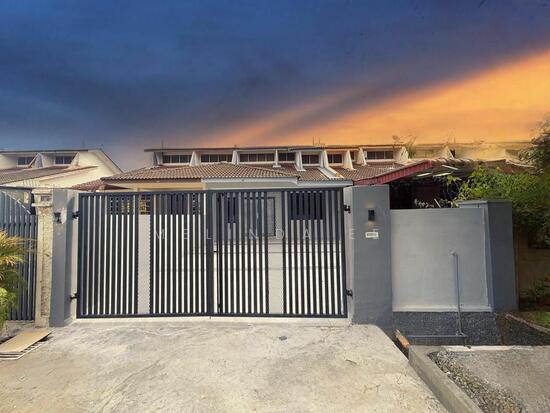 Johor Bahru Taman Perling Fully Renovated Single Storey Terrace 3bed ...