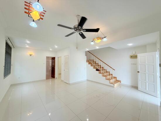 2-storey Terraced House for Sale in Taman Universiti (Skudai) - Shirley Yap