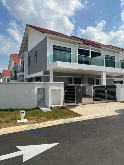 Cluster House for Sale in Taman Mount Austin (Tebrau) - Andrew Teo