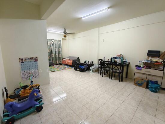 Apartment for Sale at Pandan Court - Fauran Nawawi