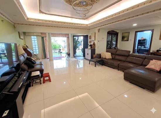 Semi-Detached House for Sale in Usj 5 (Subang Jaya) - Amy Lim