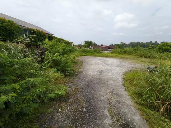 Agricultural Land for Sale in Taman Bukit Blossom (Seremban) - Marcus Yeow