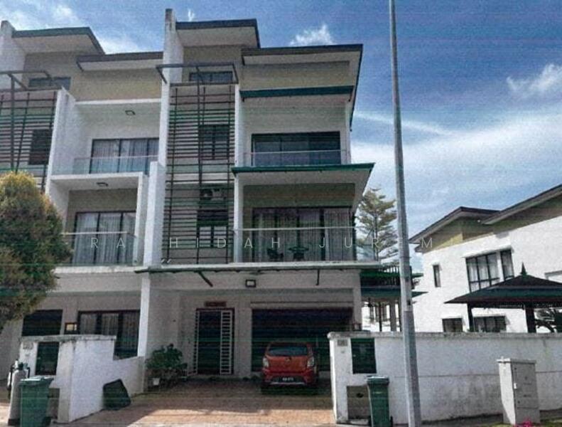 3-storey Terraced House for Sale in Anggun (Rawang) - Rashidah Juremi