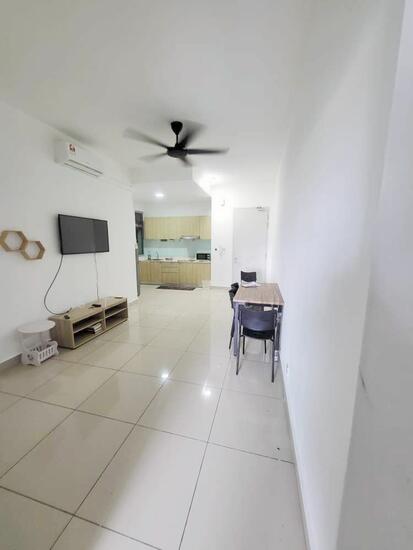 Service Residence for Rent at Meridin Bayvue @ Sierra Perdana - Stella Chia