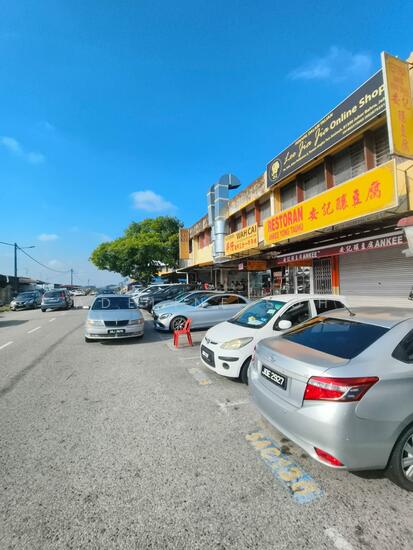 Shop for Sale in Taman Ungku Tun Aminah (Skudai) - Adeline Soh