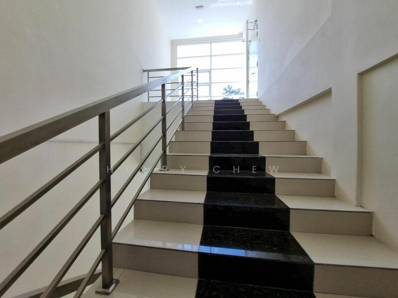 Semi-D Factory for Rent in Hi-Tech Industrial Park (Semenyih) - Henry Chew