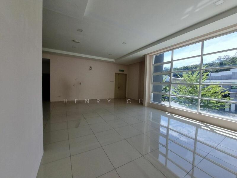 Semi-D Factory for Rent in Hi-Tech Industrial Park (Semenyih) - Henry Chew