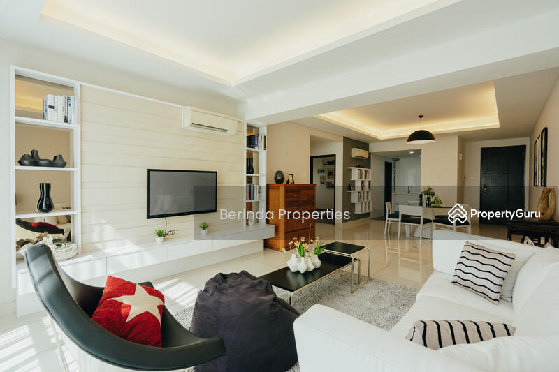 Molek Pulai Serviced Apartments, Jalan Persiaran Molek, Taman Molek ...